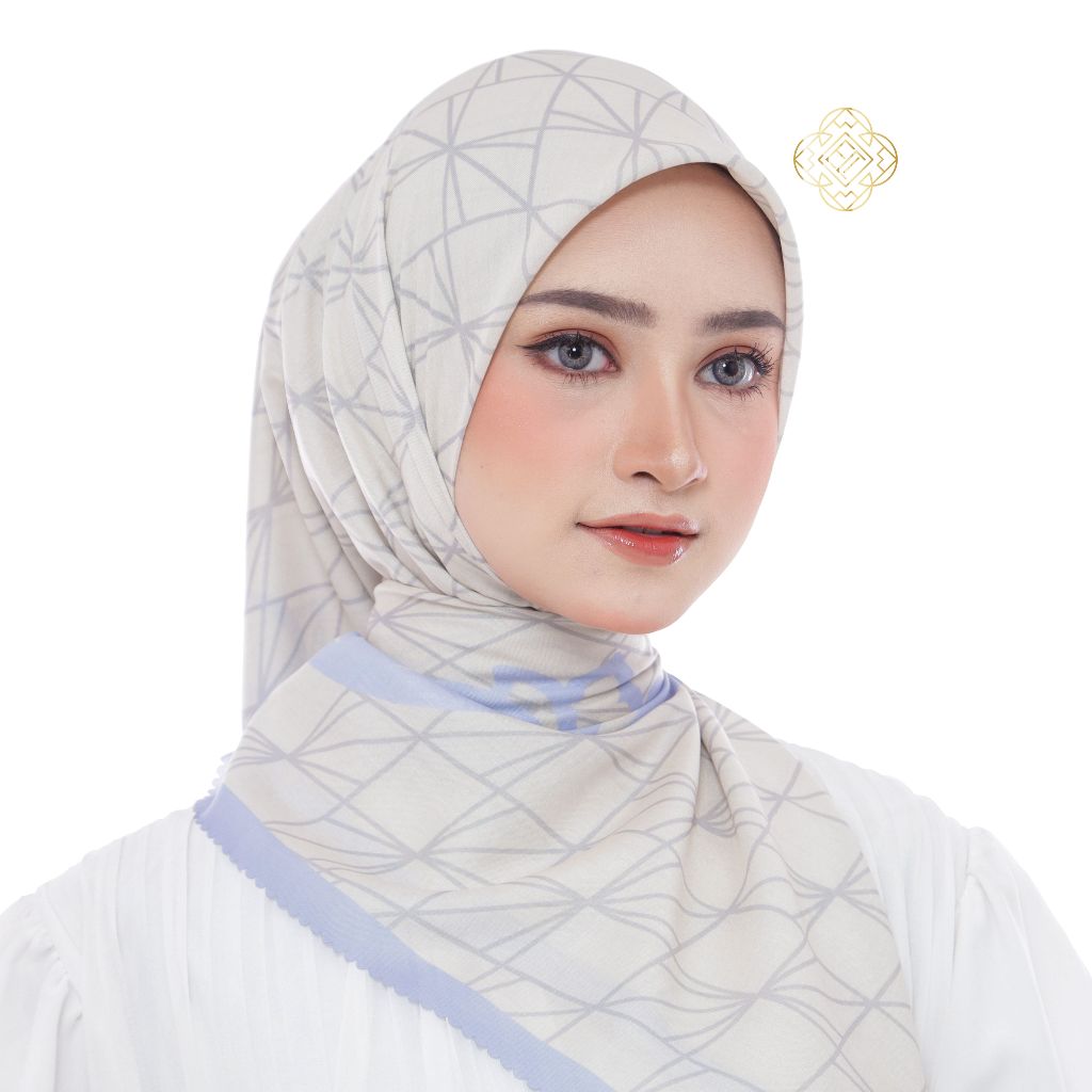 Jual Manik Ayu - Chic Series - Sophisticated - Jilbab/Hijab Motif Segi ...