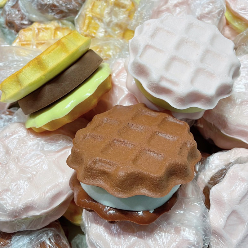 Jual Squishy Sticky Waffle Sandwich 7,5cm Super Soft Super Slow Rising ...