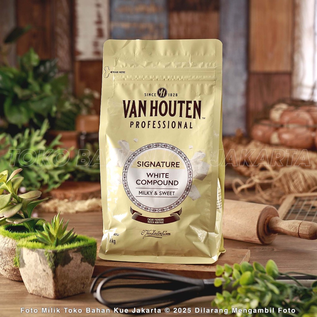 Jual Van Houten White Compound Coin 1kg Asli Chocolate Putih Cokelat Susu Coklat Baking | Shopee ...
