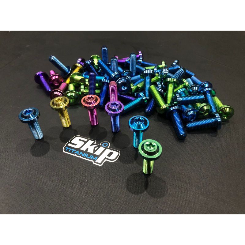 Jual Baut titanium m8x30 Big/baut titanium drat 12 panjang 3cm GR5 Made ...