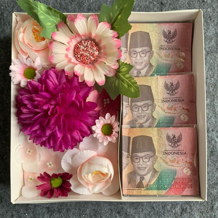 Jual Buket Uang Asli Pecahan 100rb / Money Bouquet / Jasa Bucket Uang Aesthetic / Hadiah Wisuda ...