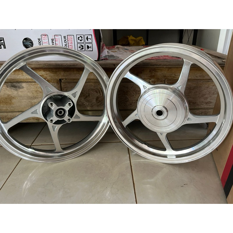 Jual velg racing solikin untuk mio sporty,mio smile,mio soul lama ...