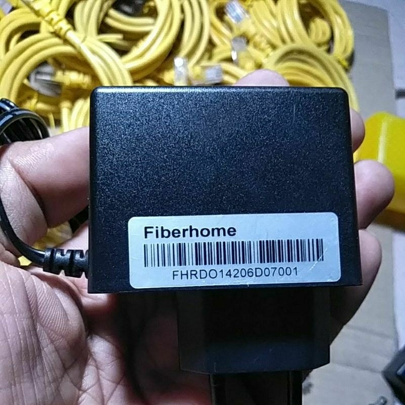 Jual ADAPTOR ORIGINAL BAWAAN MODEM FIBERHOME 12V-1A Buat modem/router ...