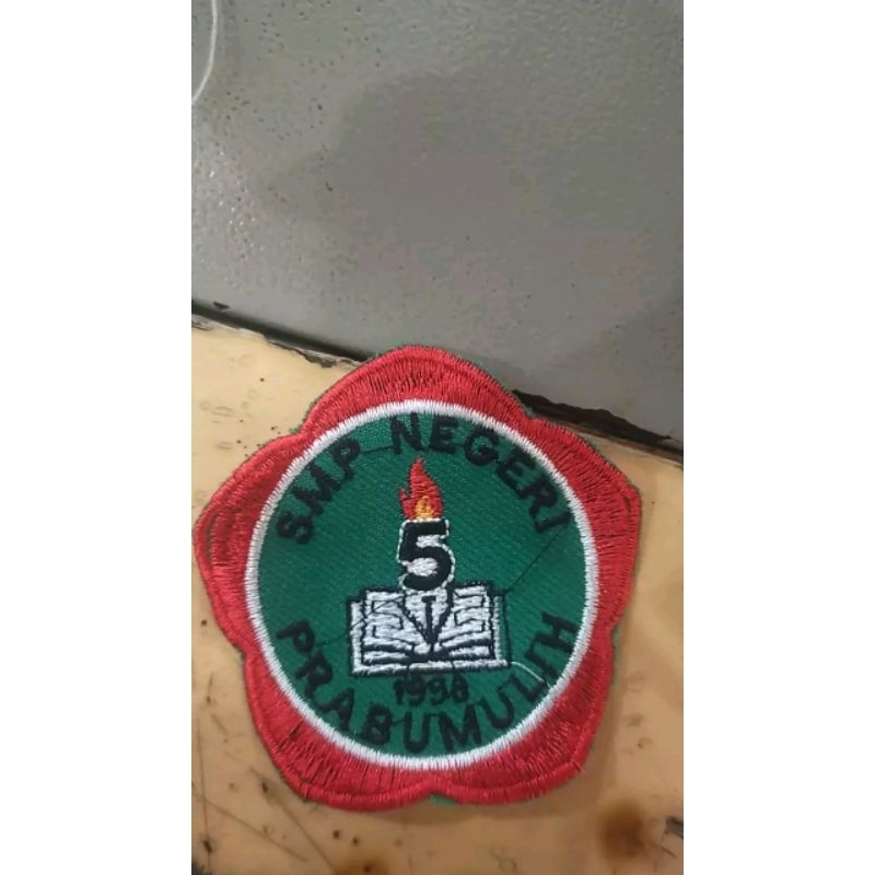 Jual LOGO SMP NEGERI 5 PRABUMULIH | Shopee Indonesia
