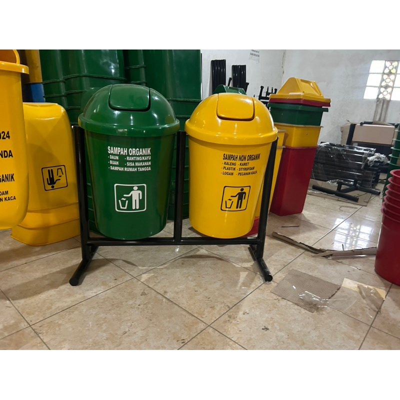 Jual tempat sampah 2 pilah kapasitas 80 litter, tempat sampah gantung ...