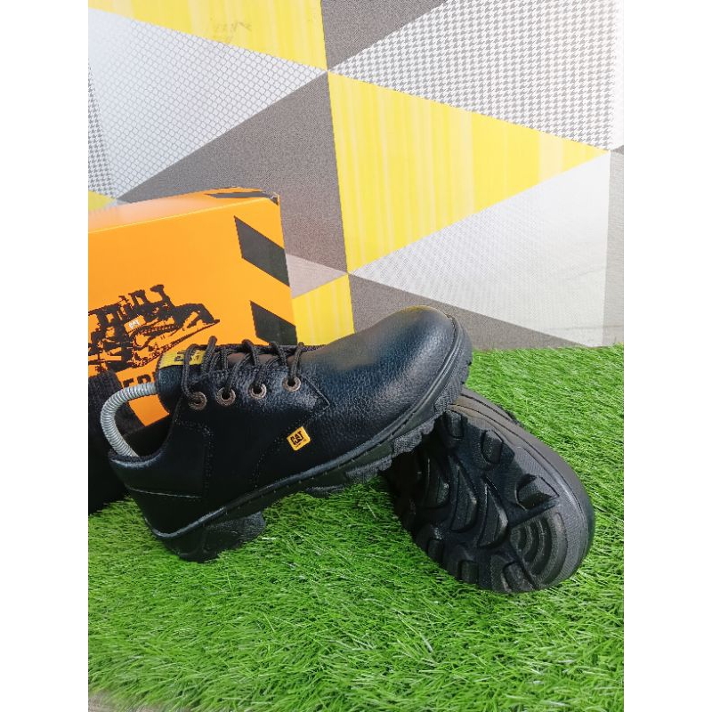 Jual safety safety-sepatu-sefety-cat-pendek-tali buat kerja proyek ...