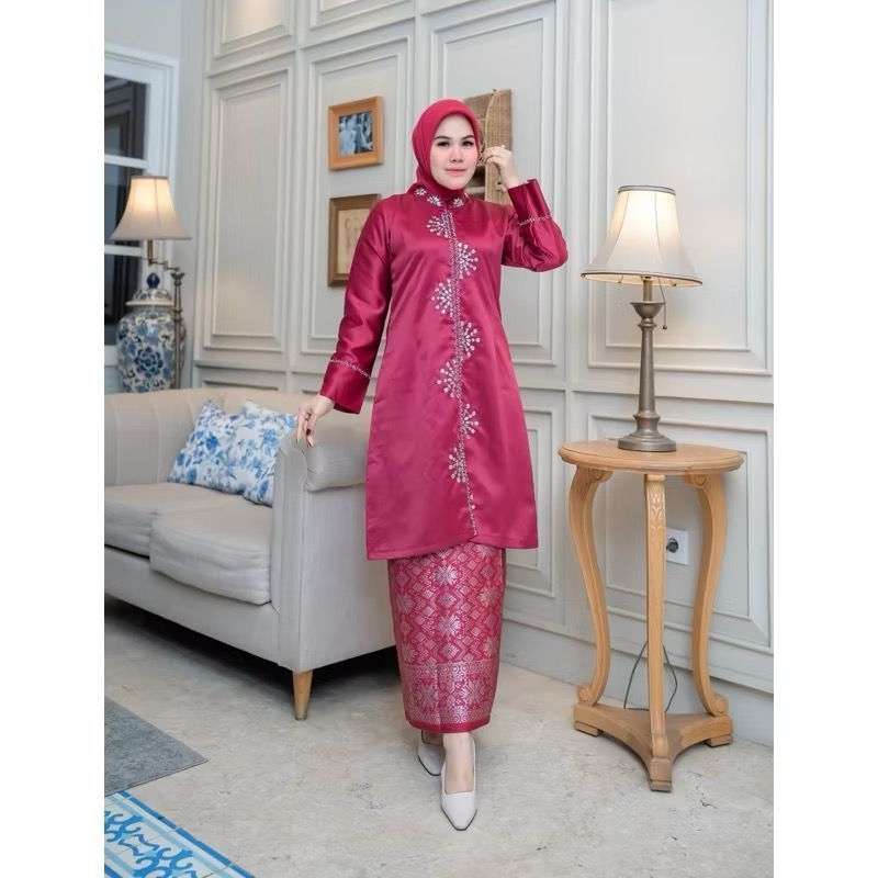 Jual Setelan Kebaya Tunik Kurung Mix Rok Lilit Songket / Kebaya Tunik ...