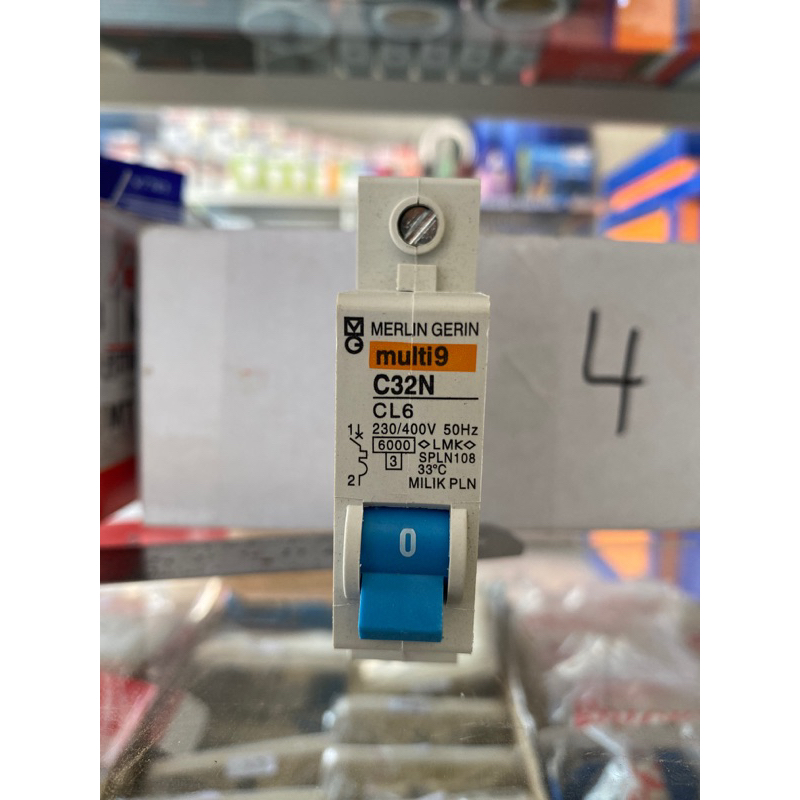 Jual MCB TERMIS MERLIN GERIN MULTI 9 C32N | Shopee Indonesia