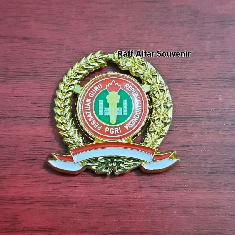 Jual Pin pgri model padi kapas - lencana pgri | Shopee Indonesia