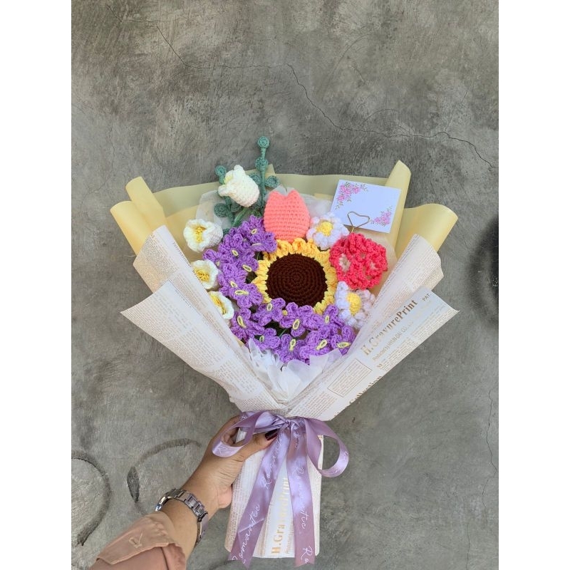 Jual Buket Bunga Rajut July Series/crochet flower bouquet | Shopee ...