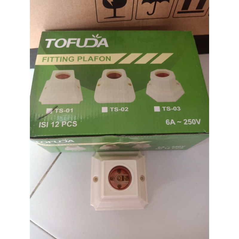 Jual Fitting segi 4 tofuda / fitting lampu | Shopee Indonesia