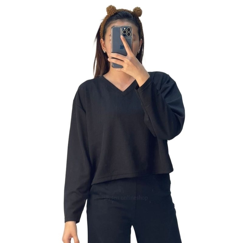 Jual Jaysen - Atasan Kaos Crop Vnec Oversize Knit Rib Lengan Panjang Ld 120cm | Shopee Indonesia