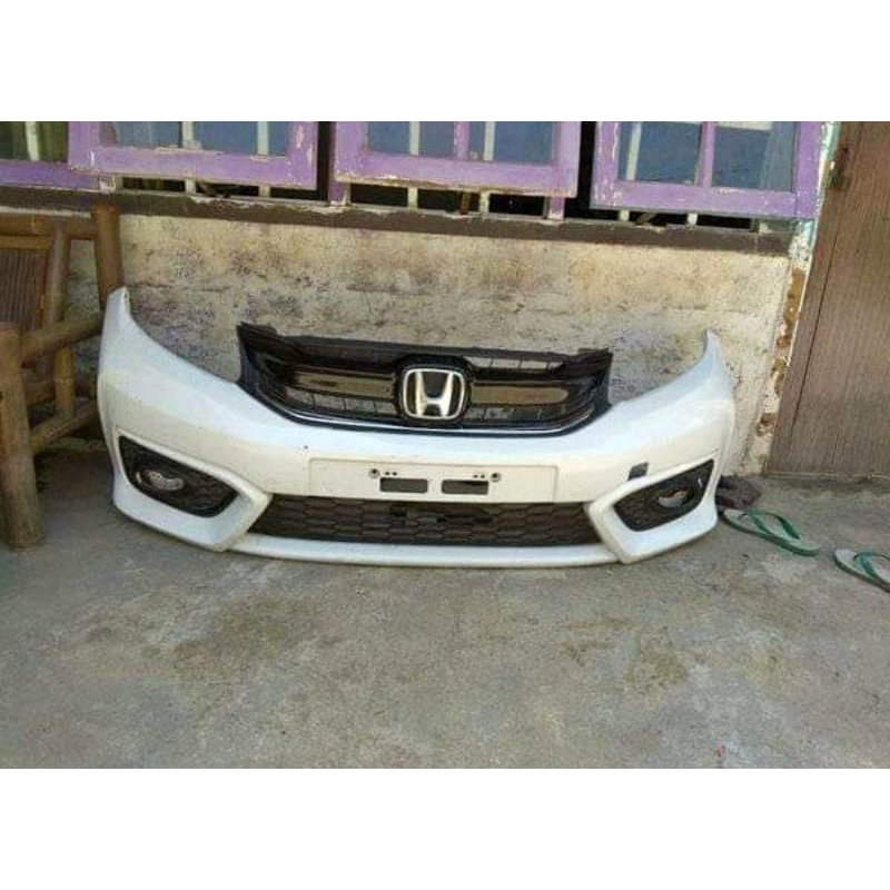 Jual bumper bemper dan grill honda brio 2017 facelift | Shopee Indonesia