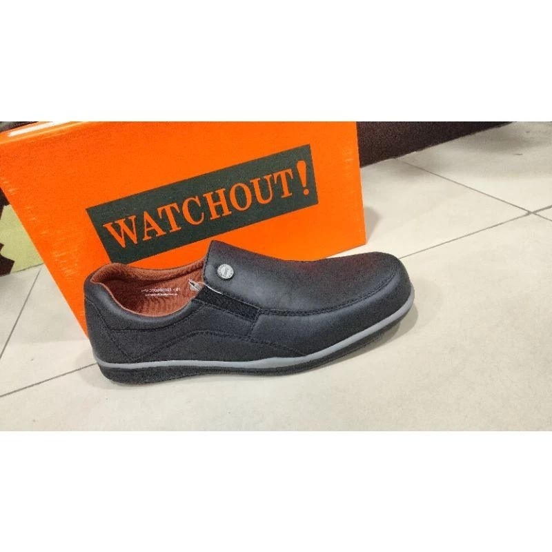 Jual SEPATU WATCHOUT!! ORIGINAL 100%!! | Shopee Indonesia