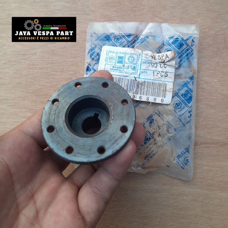 Jual Rotor Magnet Vespa PTS 100 PTS 90 Smallframe ET3 Original Piaggio ...