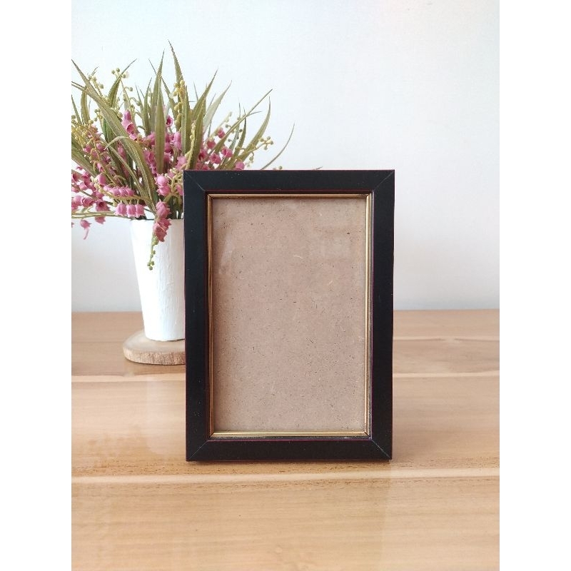 Jual IGNACIO Frame Foto Kayu Hitam List Gold 4R (10cmx15cm)/Frame Kayu ...