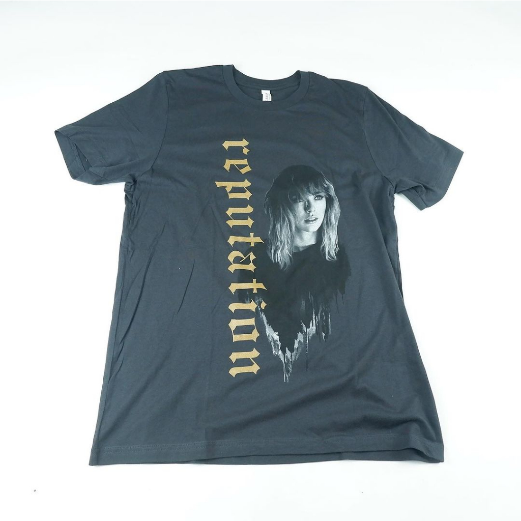 Jual Taylor Swift Reputation Stadium Tour Grey | Shopee Indonesia