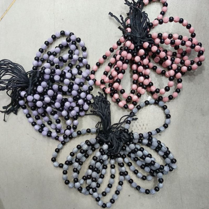 Jual Gelang Tangan Tali serut mote warna warni batu hitam lusinan Isi ...