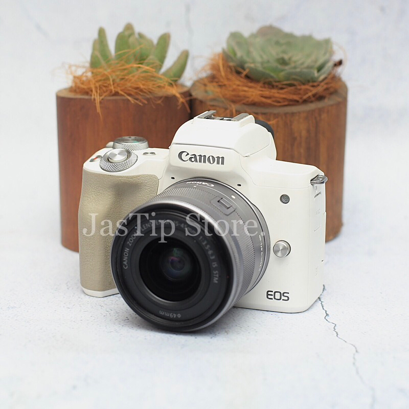 Jual Canon M50 Lensa Kit 15-45mm Kamera Mirrorless Original | Shopee ...