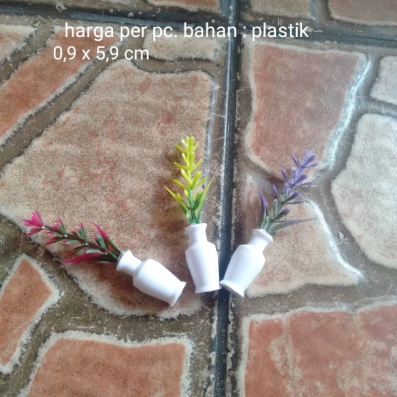 Jual Miniatur Vas Bunga Putih | Shopee Indonesia