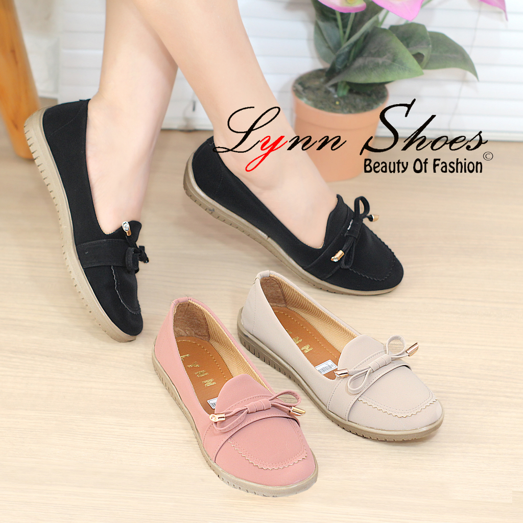 Jual Lynn Sepatu Kets Wanita Slip On K19U - Cream / Hitam / Pink ...