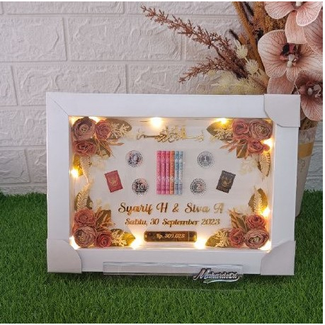 Jual Mahar Uang AFSHA 1 HARI JADI termasuk bingkai 20x30 cm Laser ...