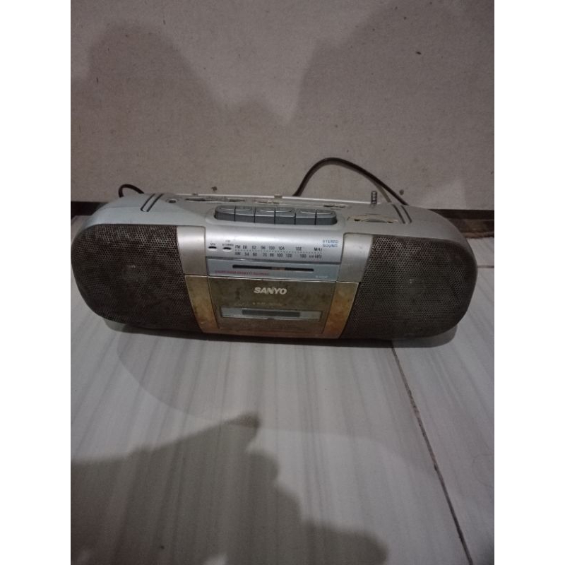 Jual tape radio compo sanyo jadul normal | Shopee Indonesia