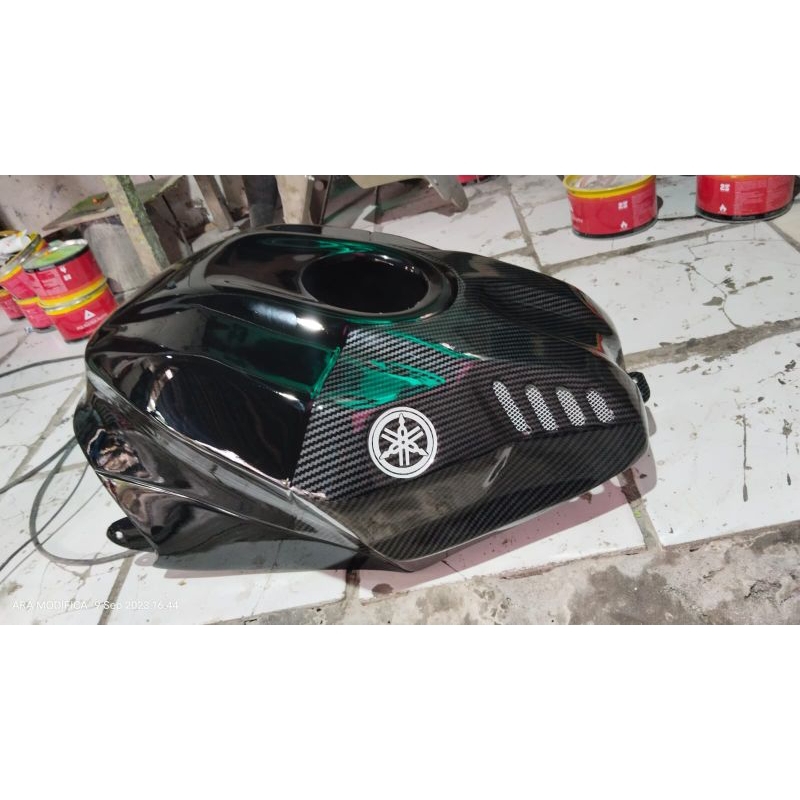 Jual Cover tanki r15 v2 model r1 mix carbon | Shopee Indonesia