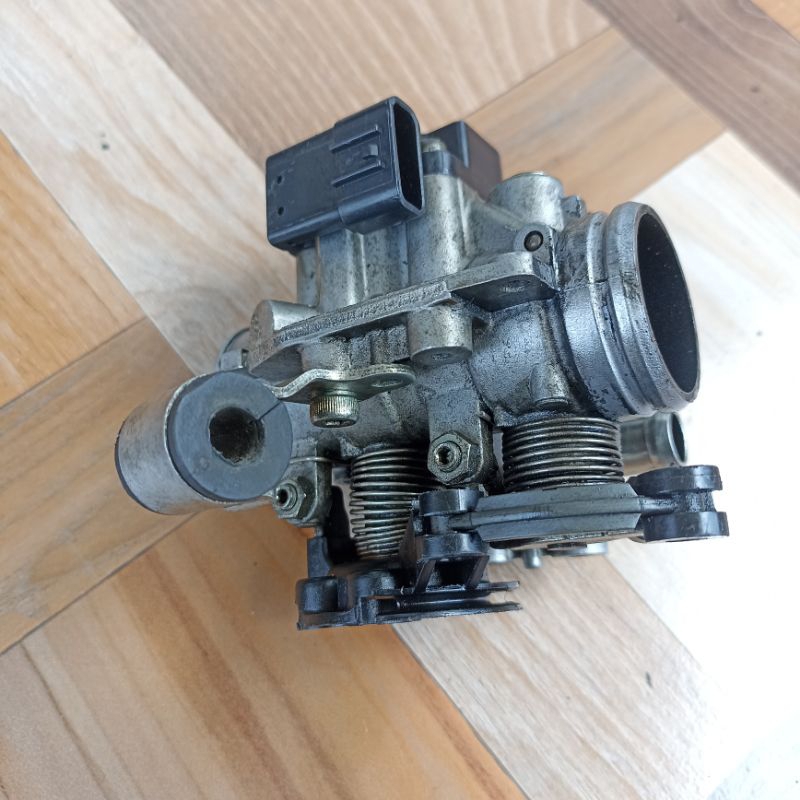 Jual throttle body assy trottle TB Yamaha Aerox125 Xeon GT gt RC fi ...
