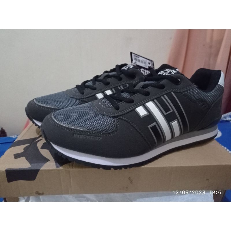 Jual Sepatu inspired27 core grey ukuran 41 ORIGINAL | Shopee Indonesia