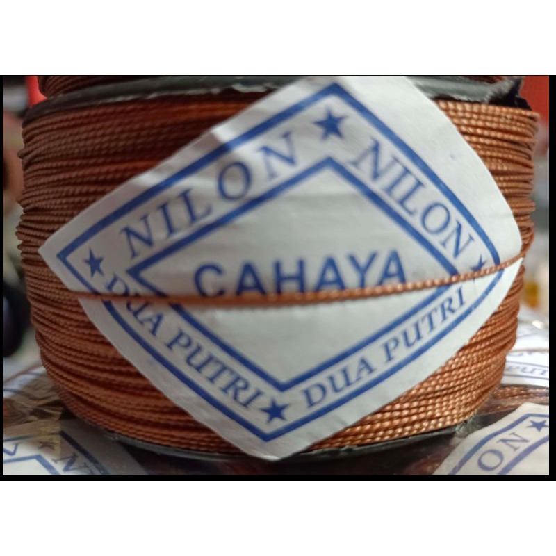 Jual BENANG BANGUNAN / BENANG TUKANG 50 METER COKLAT BENANG NILON ROLL ...