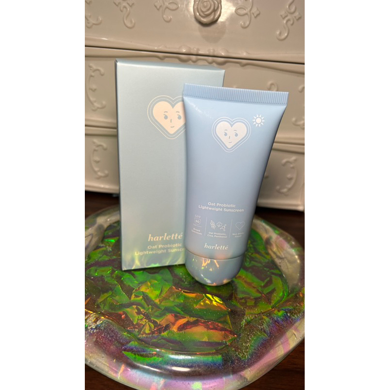 Jual Harlette Oat Probiotic Sunscreen SPF 50 PA++++ | Shopee Indonesia