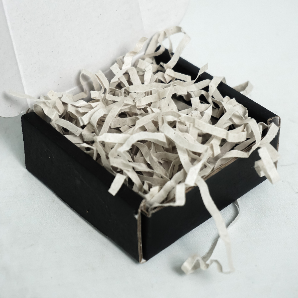 Jual Kertas Cacah/Kertas Serut/kawul/Isi Gift/Box Filler/Kertas ...