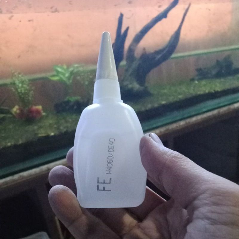 Jual botol HDPE kosong bekas lem Korea 50gr | Shopee Indonesia