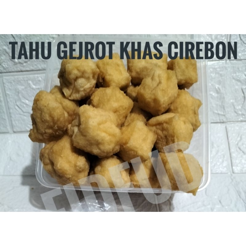 Jual Tahu gejrot makanan khas cirebon 1box isi 50pcs.Free packing dus ...