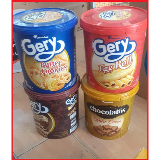 Jual Gery Kaleng Ember Chocolatos Egg Roll Wafer Roll Butter Cookies ...