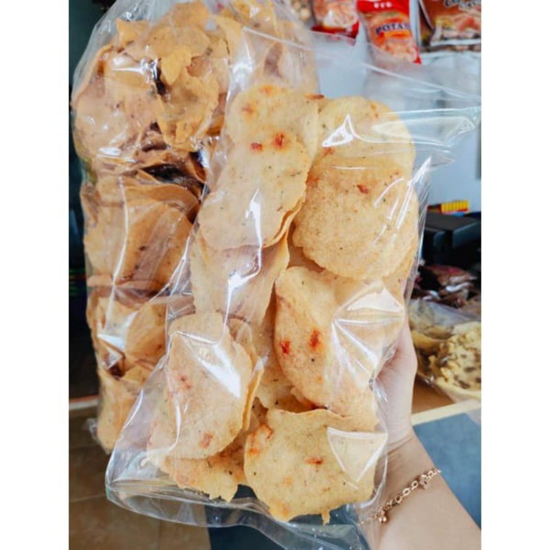 Jual KRIPIK KETELA GURIH PEDAS , KLETEK KHAS TULUNGAGUNG 200 GR ...