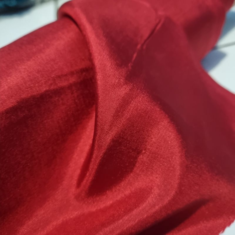 Jual Kain Sutra Thai Silk 100% Pure Silk Fabric ( Thaisilk ) | Shopee ...