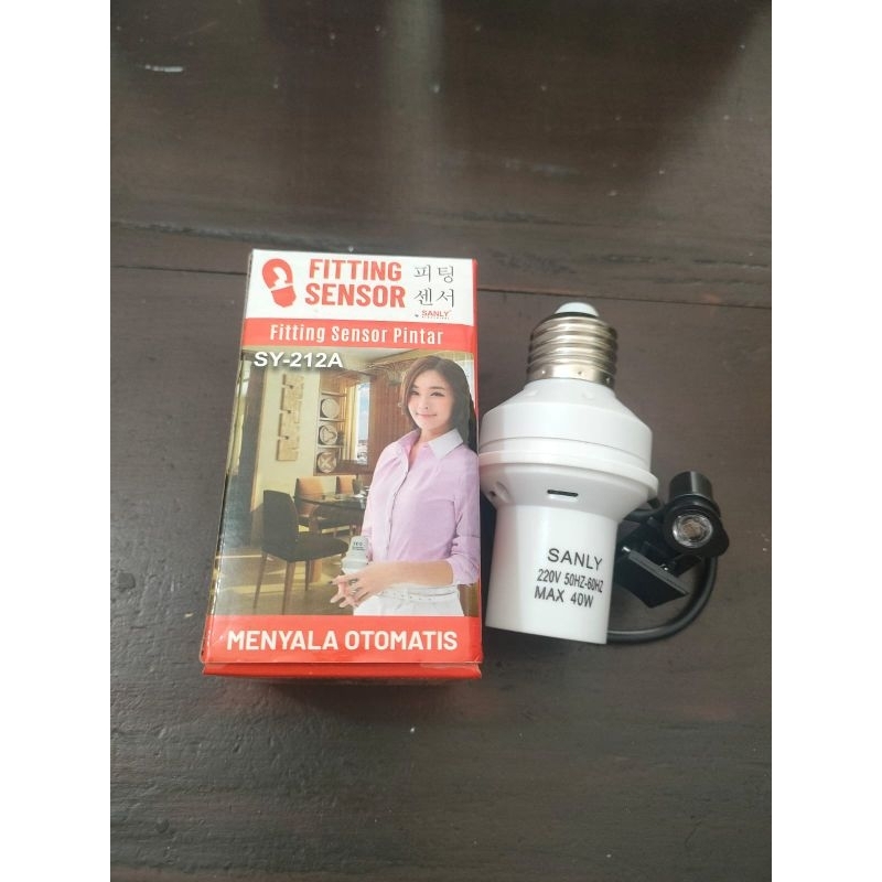 Jual Fitting Lampu Sensor Cahaya Otomatis Untuk Segala Lampu Shopee Indonesia