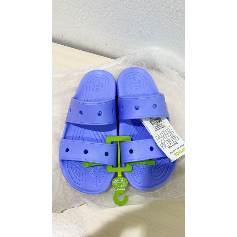 Jual Crocs sendal neww | Shopee Indonesia