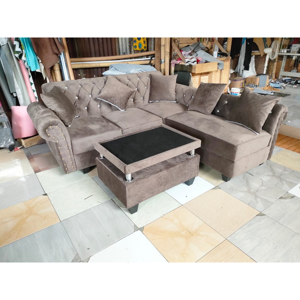 Jual SOFA KANCING 3 SEATER + SANDARAN PUFF + MEJA | Shopee Indonesia