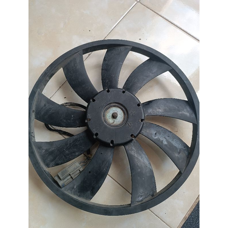 Jual Nisan Datsun Go Kipas set Fan motor Dinamo Radiator Bekas Second ...