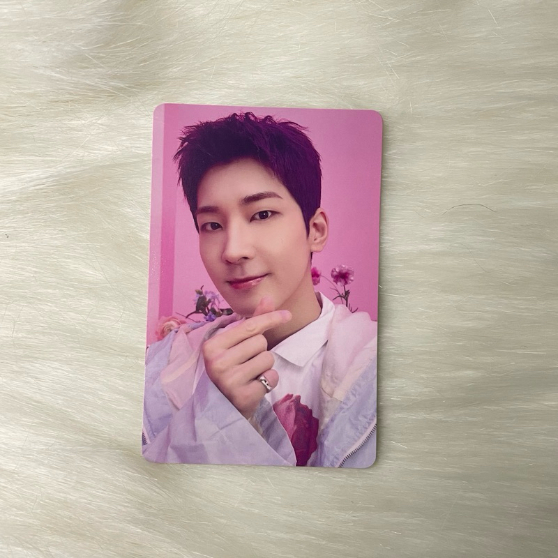 Jual Wonwoo PC Photocard Album Always Yours Japan Standard Edition | Shopee Indonesia