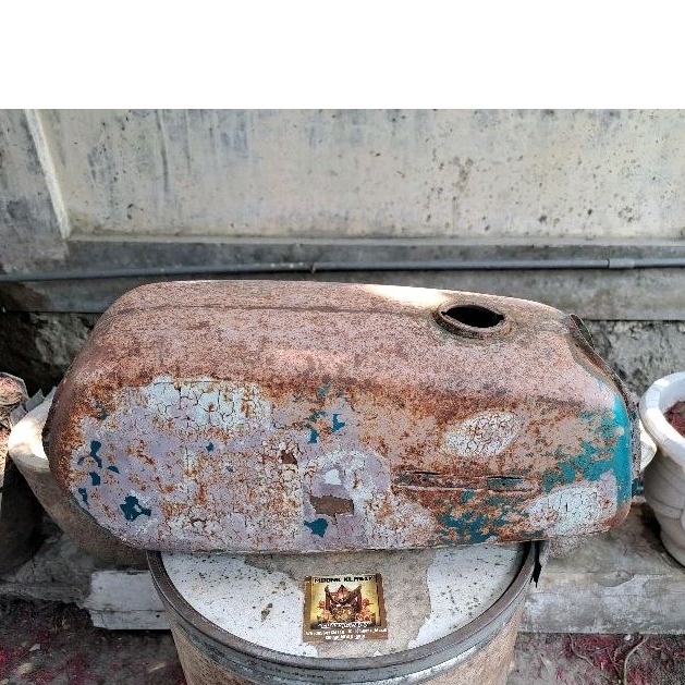 Jual tangki honda s110 benly ORIGINAL tangki honda benly s110 | Shopee ...