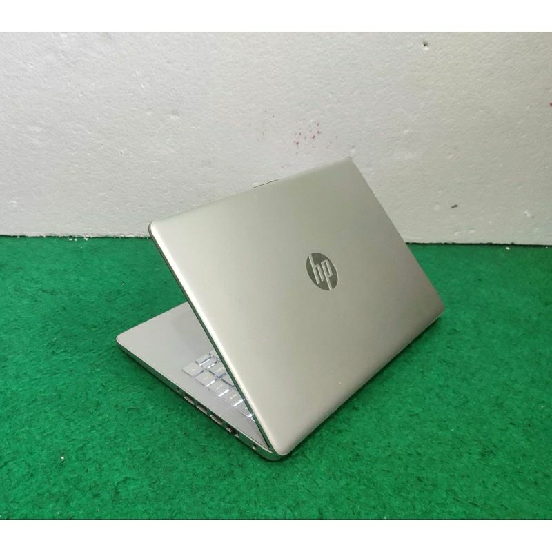 jual-laptop-hp14s-dk0xxx-amd-a4-9125-keyboard-blacklight-desain-elegan