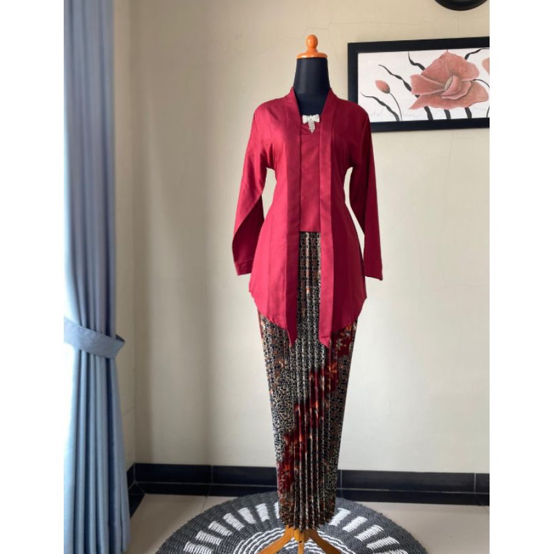 Jual Zahrah Gallery - Oneset kebaya kutu baru modern katun premium dan rok Plisket Batik Poil ...