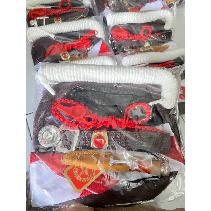 Jual Alat Perlengkapan Pramuka SD | Atribut Pramuka SD | Seragam ...