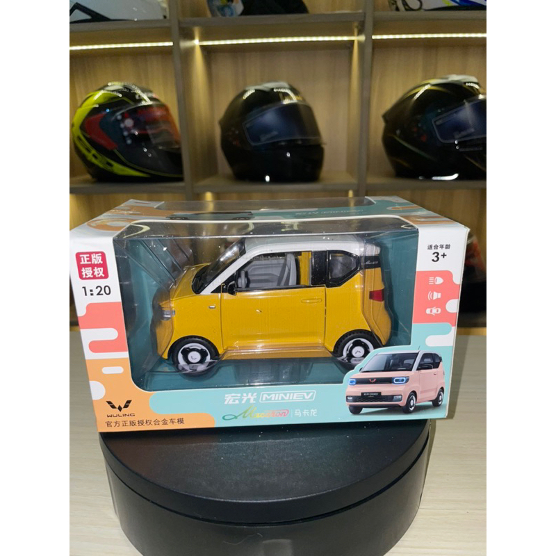 Jual diecast miniatur mobil wuling mini ev skala 1:20 warna kuning ...