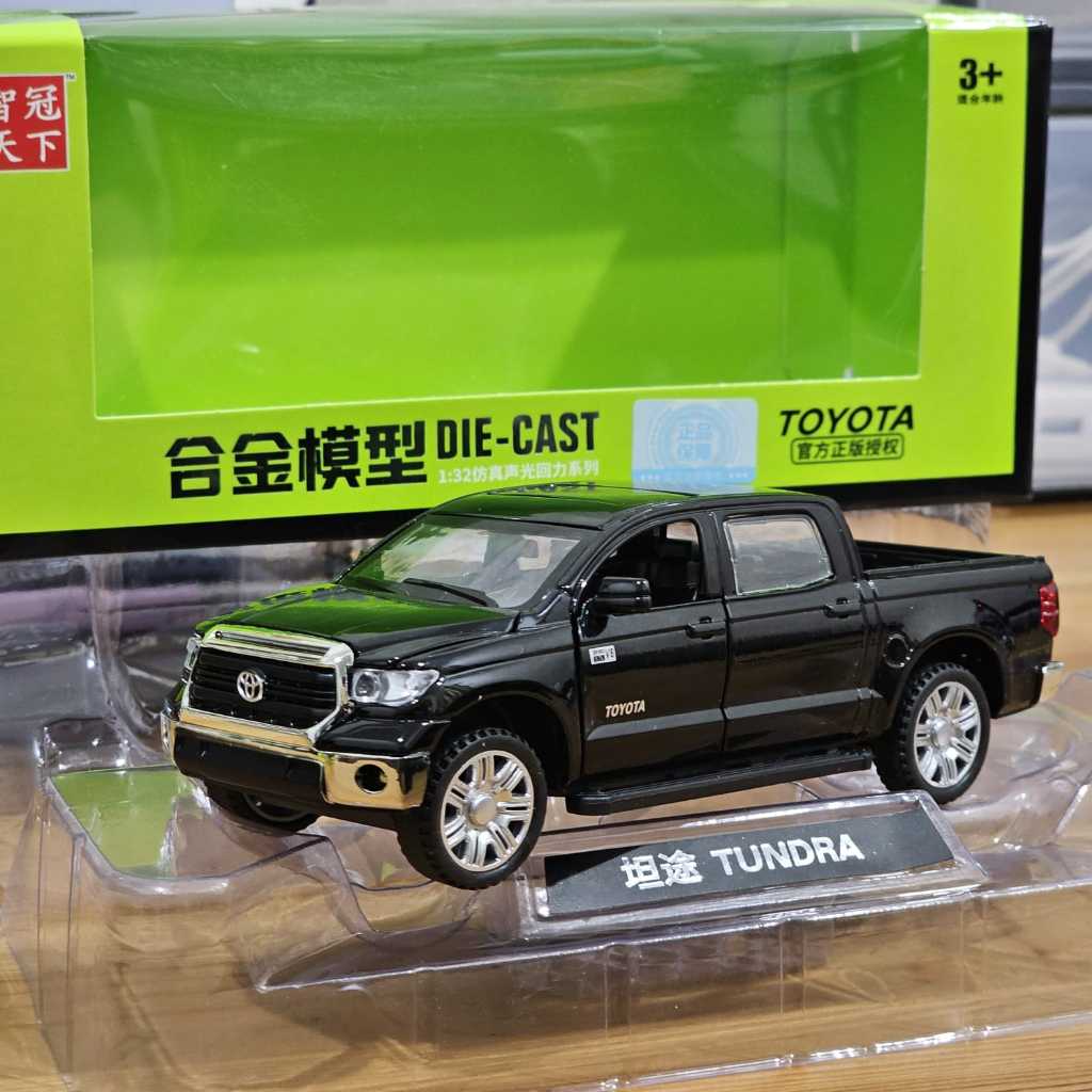 Jual Diecast mobil Toyota Land Cruiser Alphard Tundra skala 1:32 metal series lisensi series ...