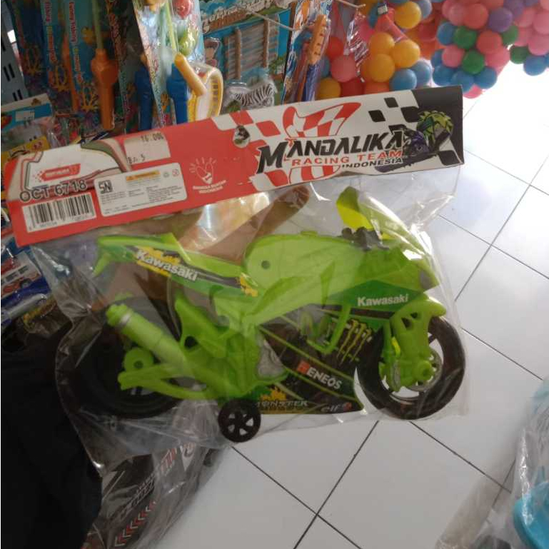 Jual MAINAN MOTO GP SPIN GO / AUTOBIKE SPIN GO / MAINAN PULL BACK ...